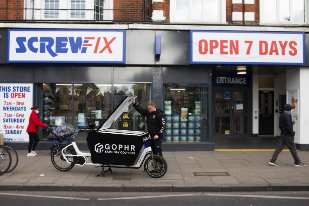 Screwfix Sprint - From launch to 500 stores | Gophr