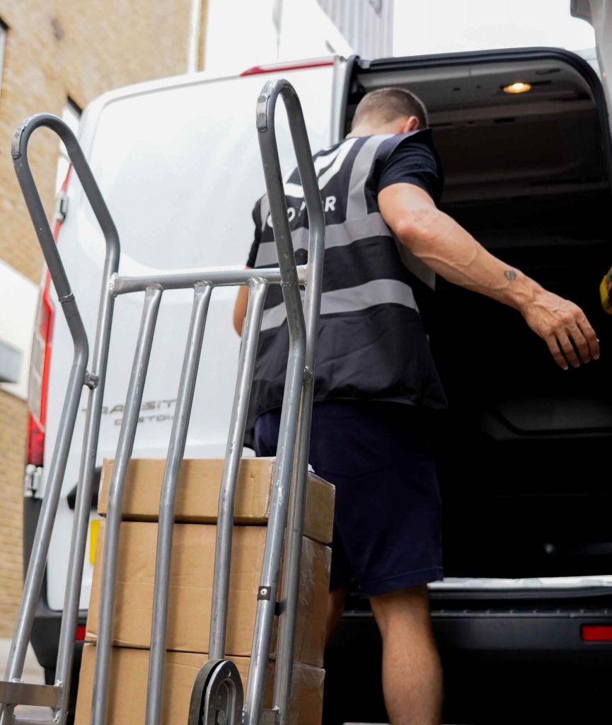 Same Day Courier Hammersmith - Gophr